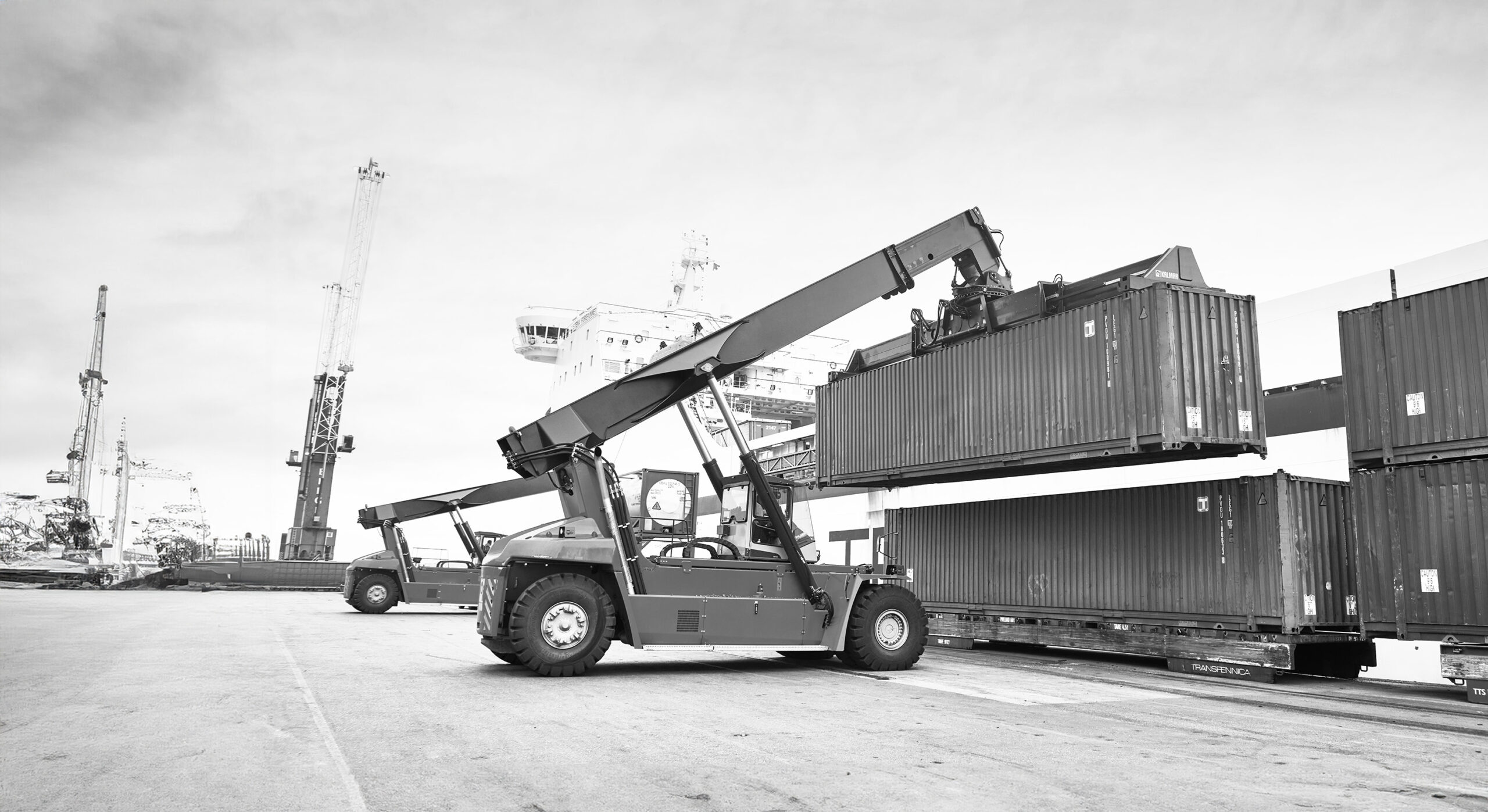 Off Highway Solutions – Applikation Materialhandling – THOMAS Group